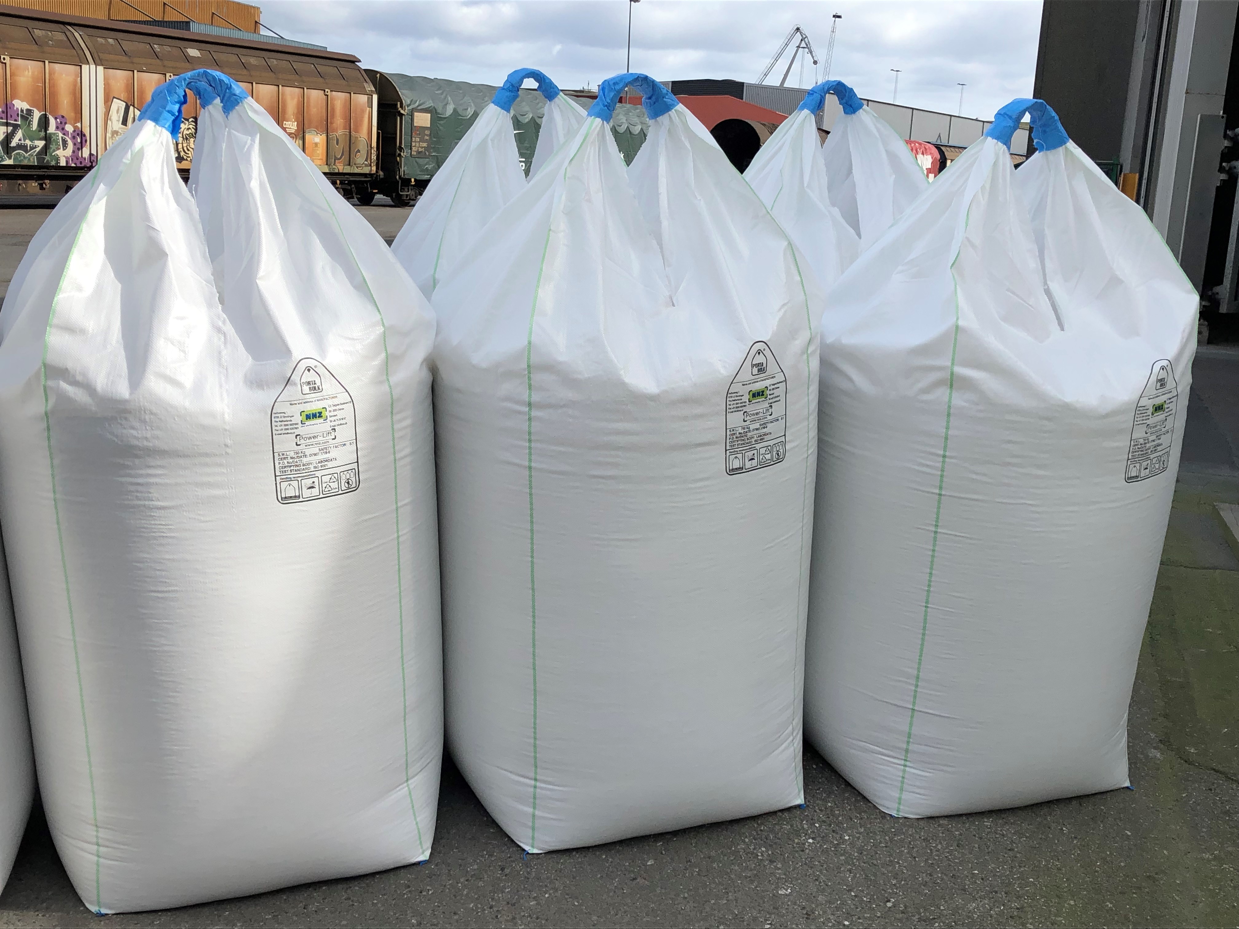 1-Loop and 2-Loop bulk bags, Power-Lift® | NNZ Canada